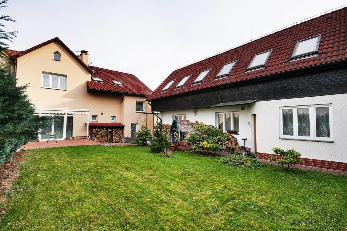 Prodáno: dva domy se zahradou, ulice Vycpálkova, Praha 11 - Chodov • HONZA PTÁČEK • realitní ...